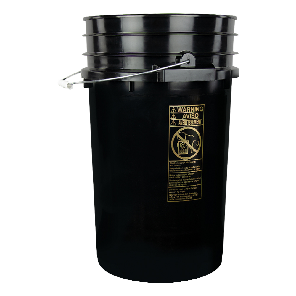 Black 7 Gallon Bucket | U.S. Plastic Corp.